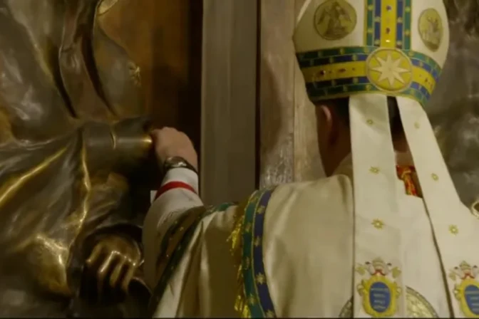 First Holy Door closed: ‘Special time for the Church is closed, but not ...